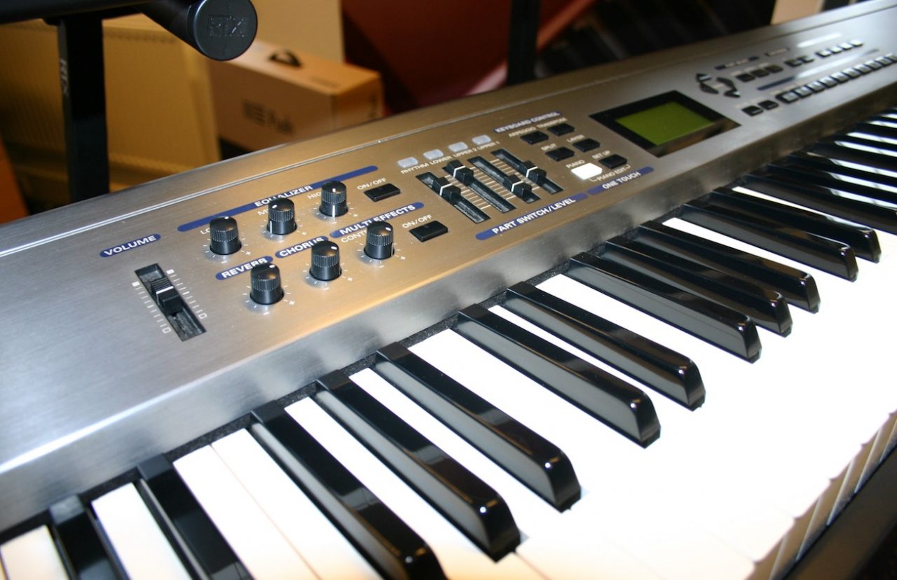 Roland RD700 - Studio De Dijk