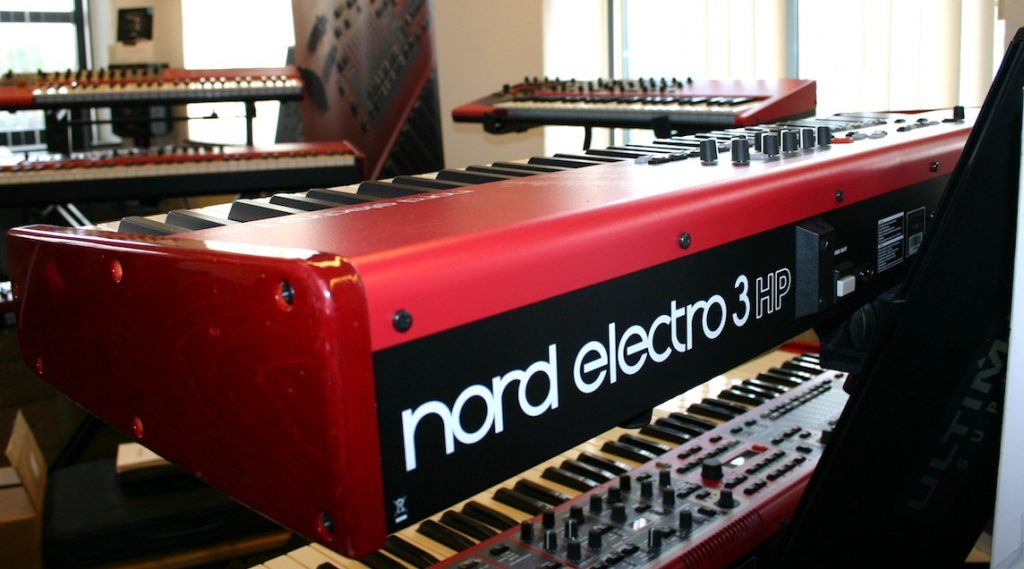 Nord Electro 3 HP met gewogen (piano) toetsen in perfecte staat ...