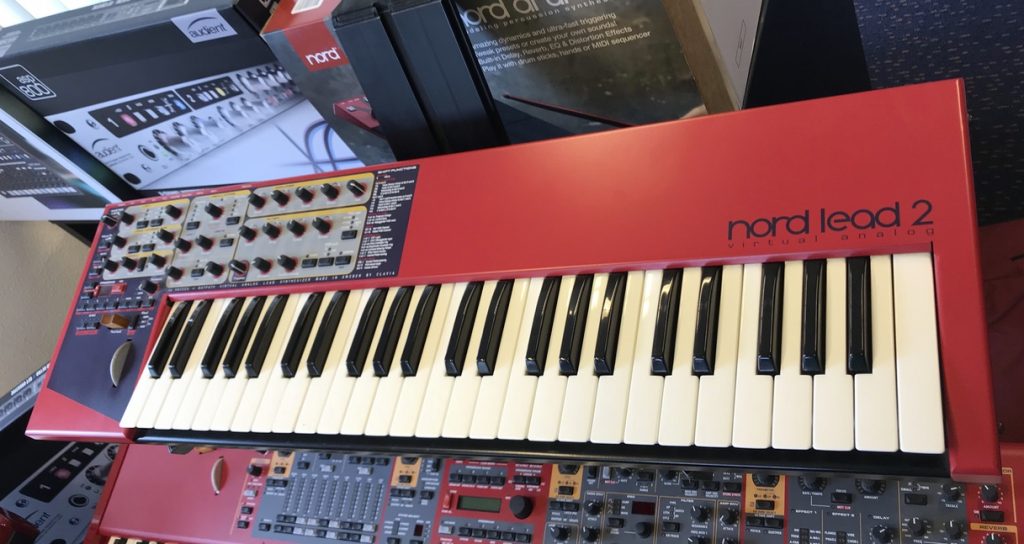 Nord Lead 2 - Studio De Dijk