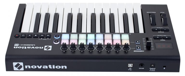 Novation Launchkey 25 mk2 - Studio De Dijk